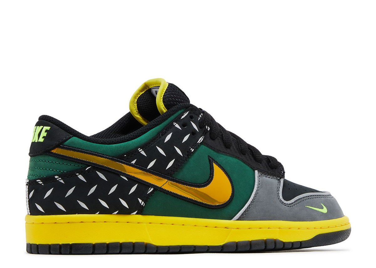 NIKE DUNK LOW 'WHAT THE DUCK - UNIVERSITY OF OREGON HOME' PE – Locker SF